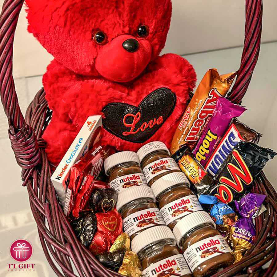 Buy Royal Chocolate and Doll Package online